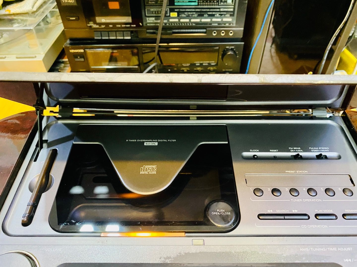 ĐÀI ĐĨA CD SONY D3000 Hàng ************ Japan điện 100v hàng kỷ niệm 25 ...